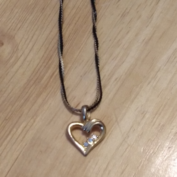 Jewelry | 17 Black Gold Intertwined Chain Heart Necklace | Poshmark